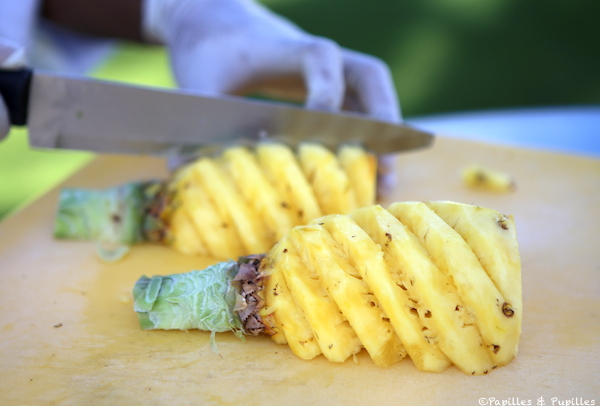 Comment préparer un ananas frais et en ôter les yeux facilement