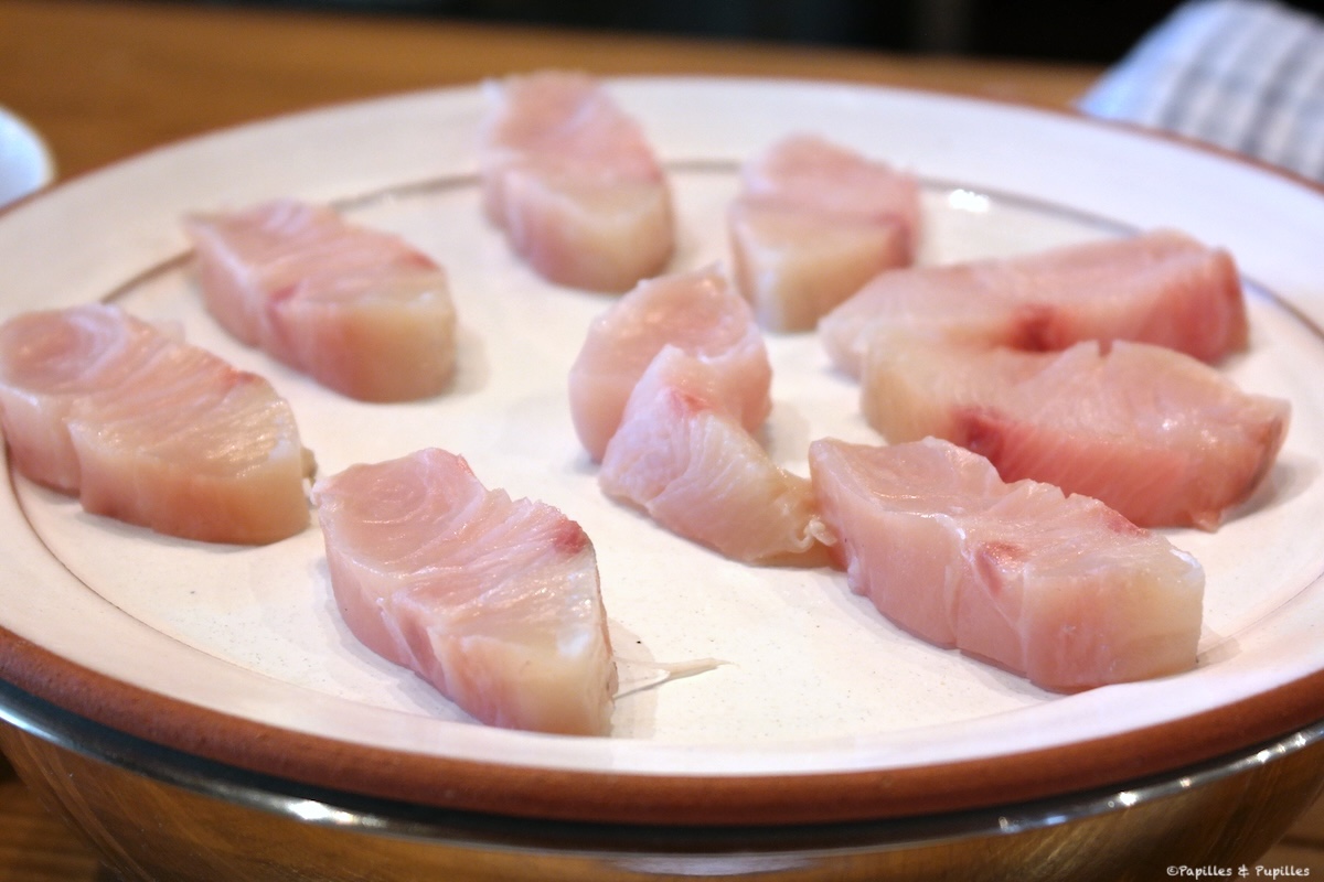 Salade de poisson mariné aux artichauts et pamplemousses