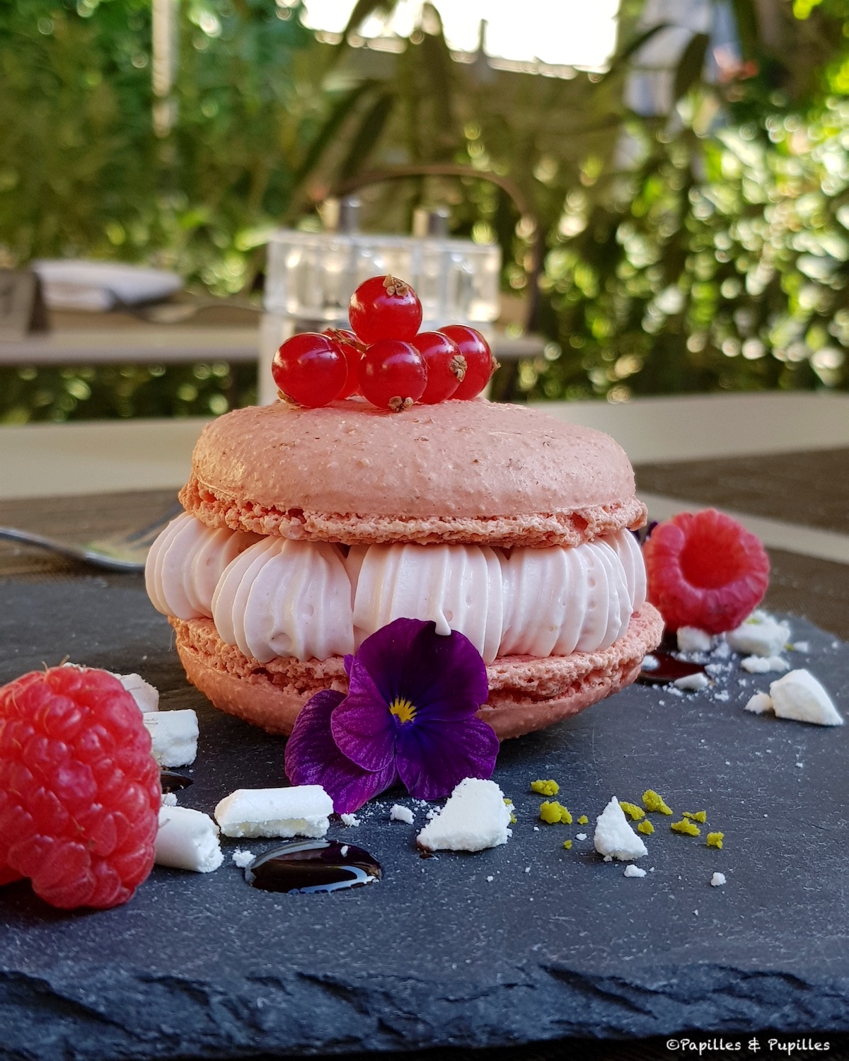 Macarons à la rose : élégants et délicatement parfumés