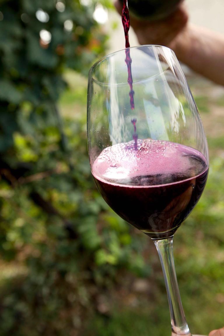 Vin Rouge Ptillant Italien