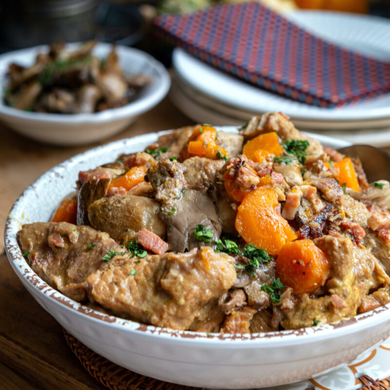 Recette de sauté de veau à la moutarde et poireaux