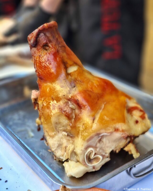 La tradition séculaire de la Tue-cochon, la Tupina, Bordeaux