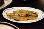 Salsifis rôtis au beurre, la recette facile et savoureuse