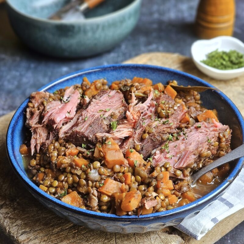 Palette de porc aux lentilles : un délicieux plat mijoté