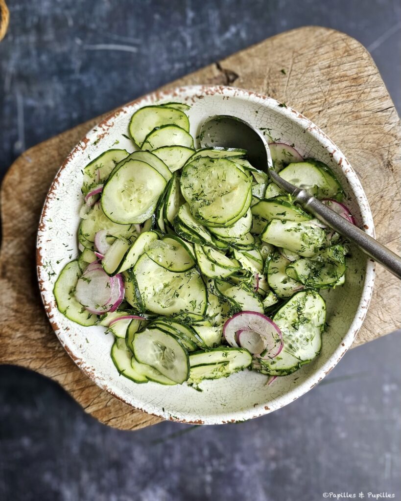 Salade de concombre, aneth et miel : simple et ultra fraîche